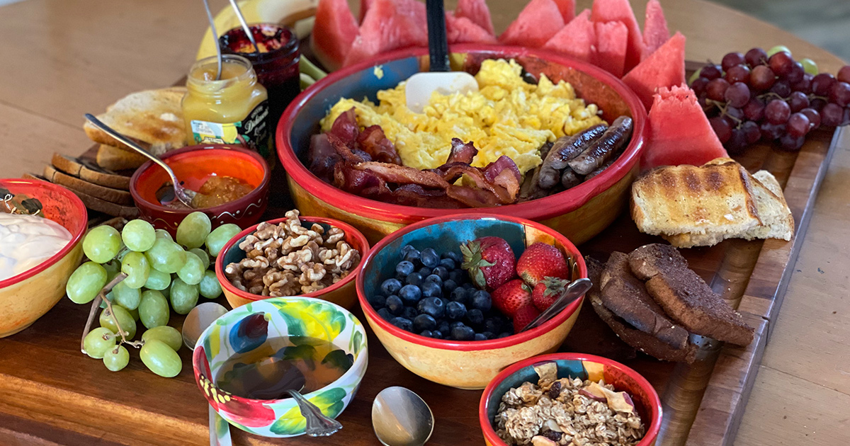 Breakfast Board - I See Spain – Handcrafted Spanish Grater Plates ...